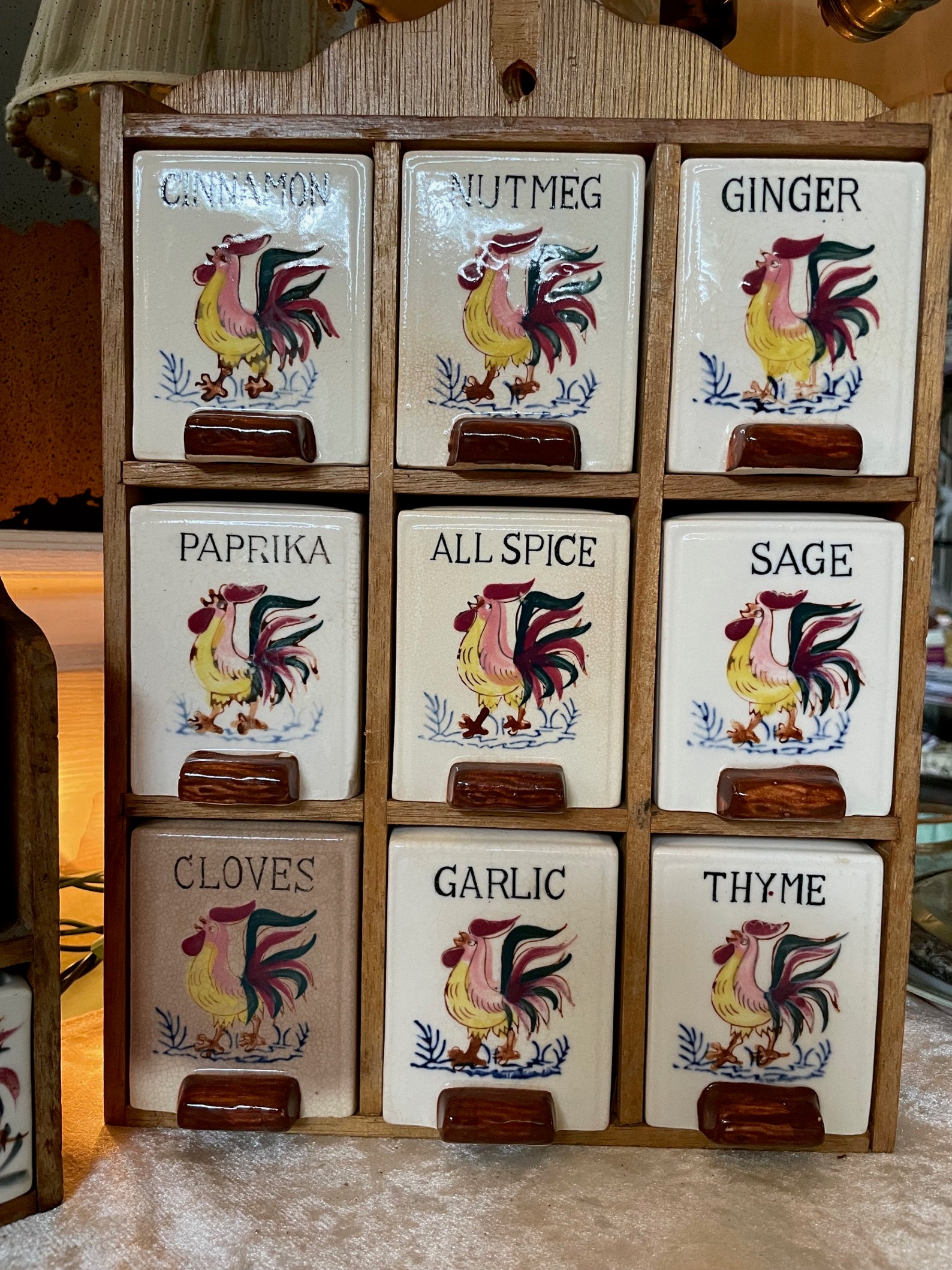 MCM, COTTAGECORE, Ceramic/wood Spice Rack ROOSTER Fred Roberts Co., San ...