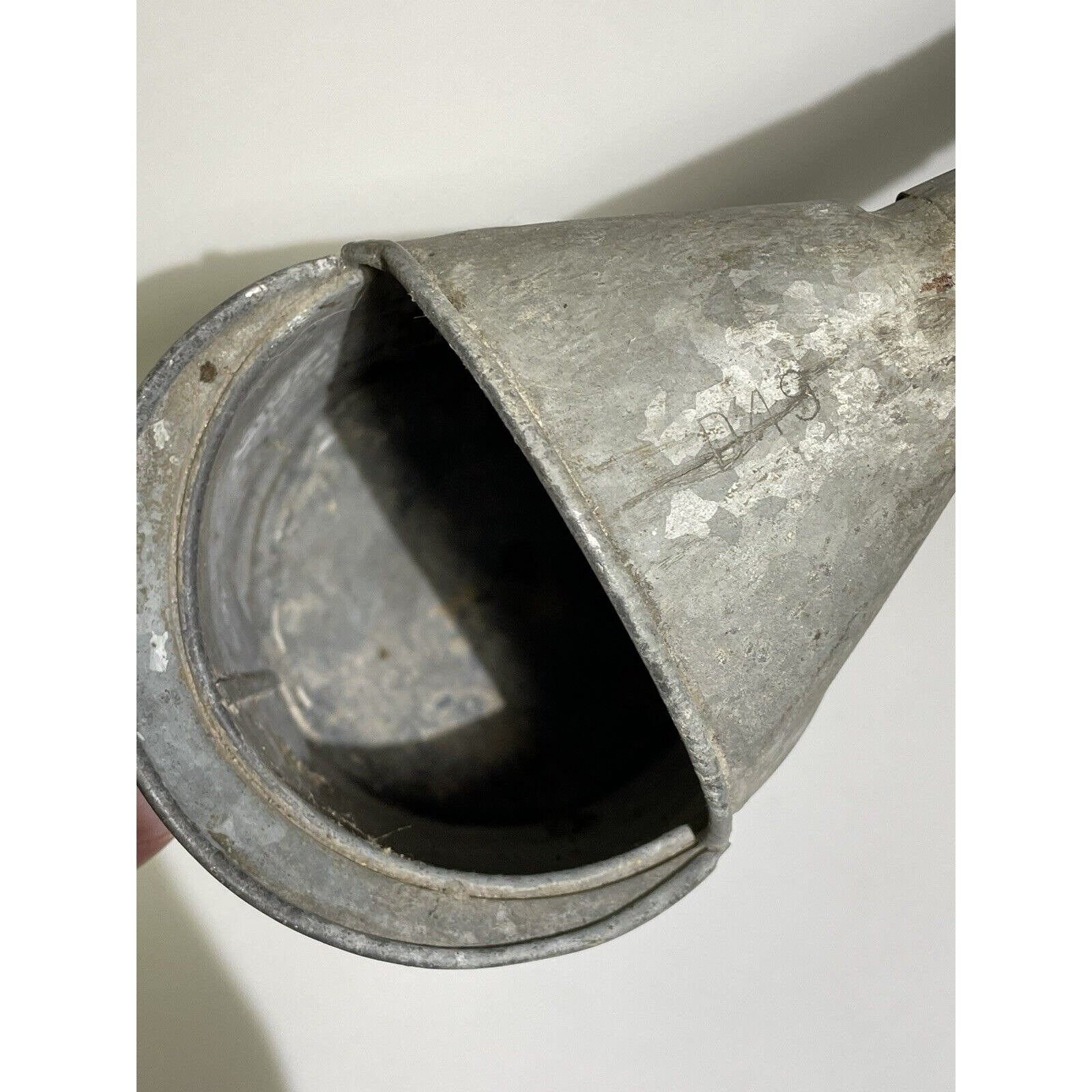 Vintage Galvanized Metal Oil Pour Can Flexible Spout 1/2 GAL LIQUID ...
