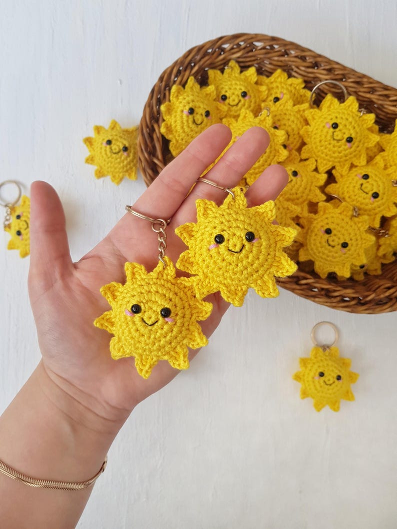 Handmade Crochet Sun Keychain, Cute Amigurumi Sun Plush, Sunshine Bag ...