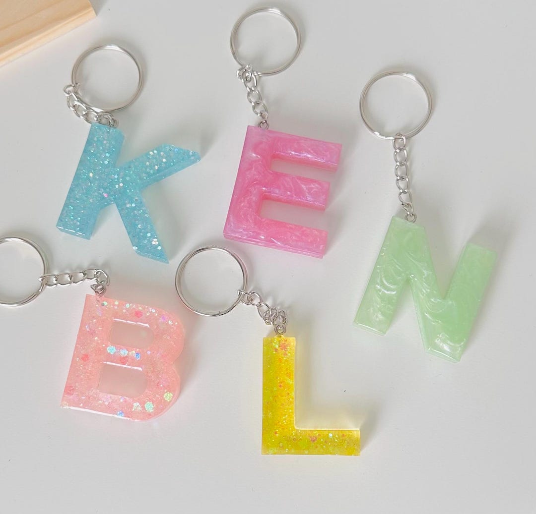 Personalized Resin Letter Keychain With Cute Colors Custom Name ...