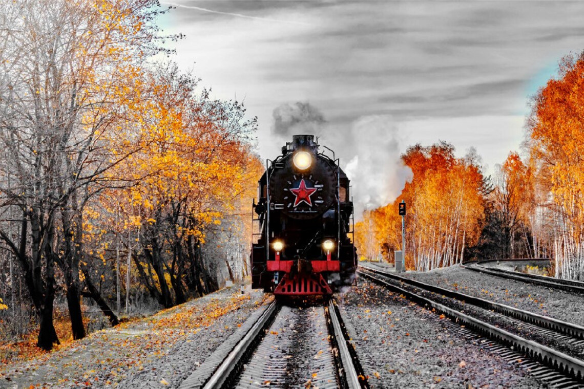 Steam Train at Autumn in Moscow Wall Canvas Home Decor Gift Unframed ...
