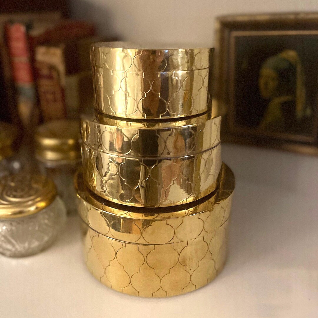 Vintage Round Solid Brass Boxes Nesting/stacking Plus One Large Oval ...