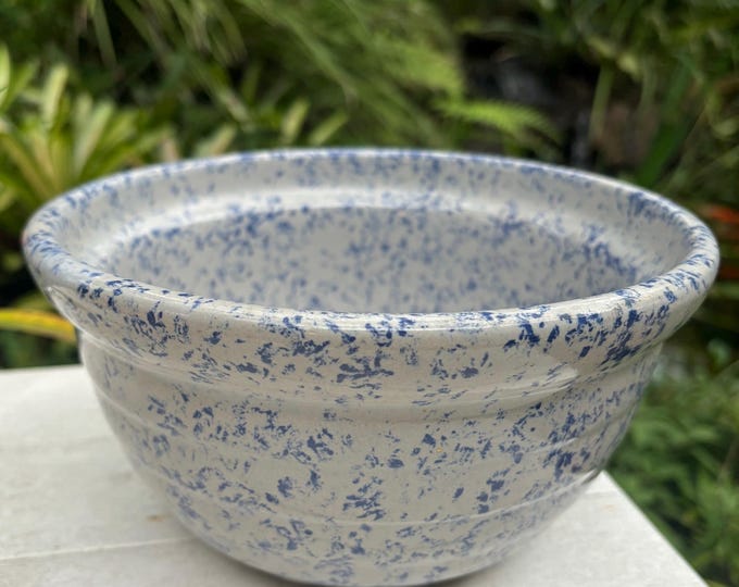 USA Maple Leaf Pottery Large Mixing Bowl Blue Splatterware Design - Etsy