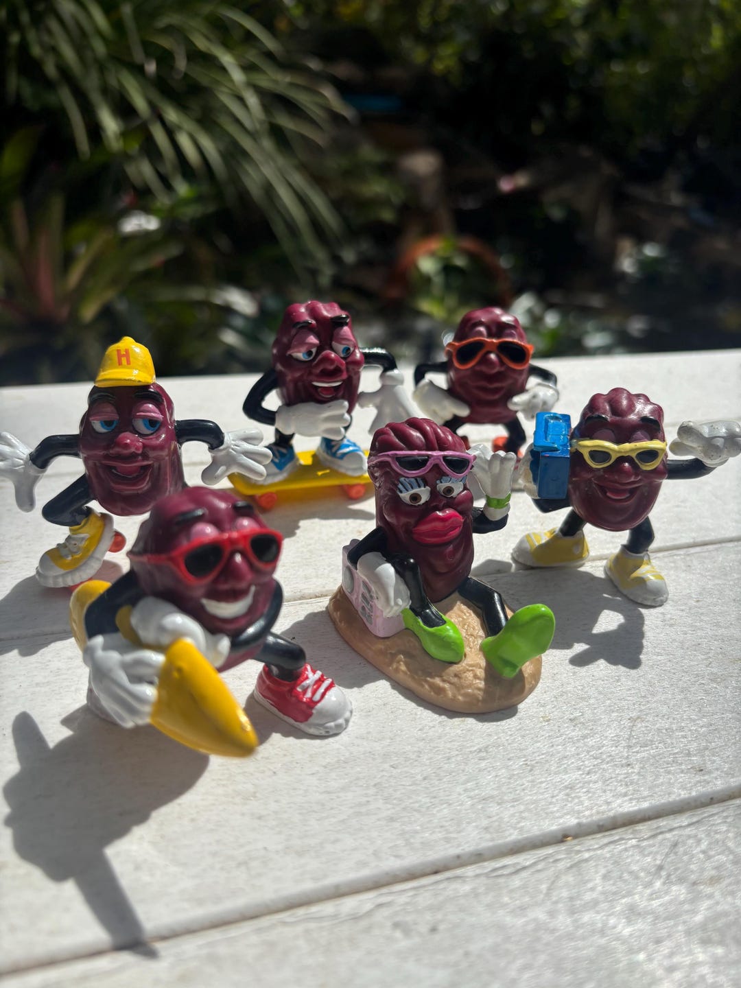 1980s California Raisins Six Piece Plastic Toy Collectible Figurine Set ...