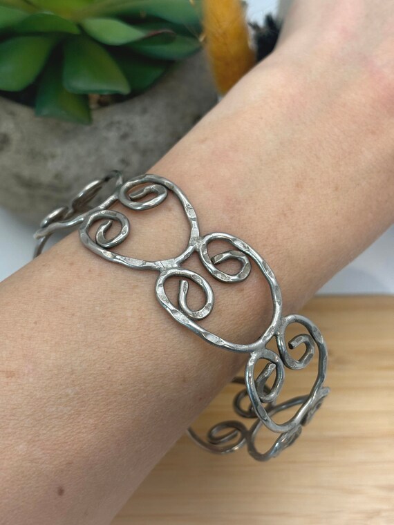 Post Modernist Silver Swirl Bangle Bracelet. Vintage … - Gem
