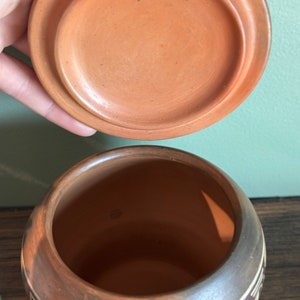 Vintage Bolivian Studio Redware Hand Painted Pot With Lid Signed ...