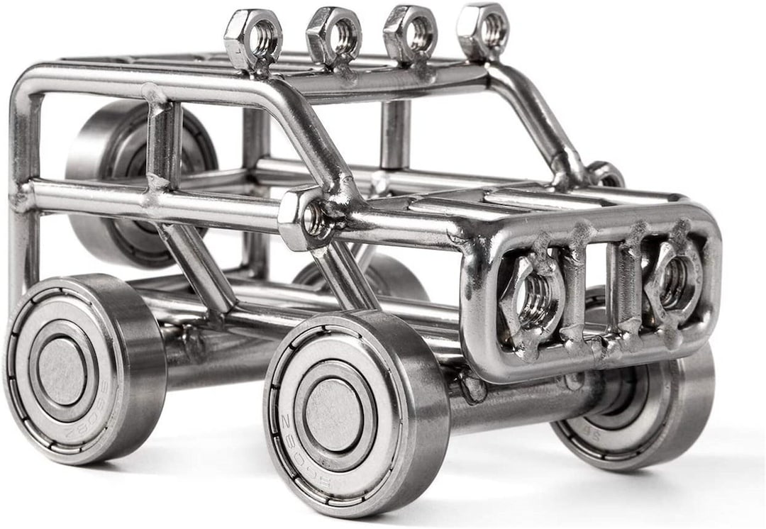 Handmade Metal Car Decoration Desktop Crafts Iron Products Car ...