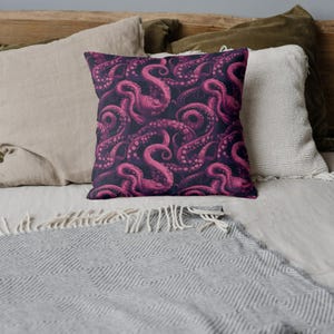 15 SEAMLESS Lovecraftian Patterns | Eldritch Elegance for Fashion and ...