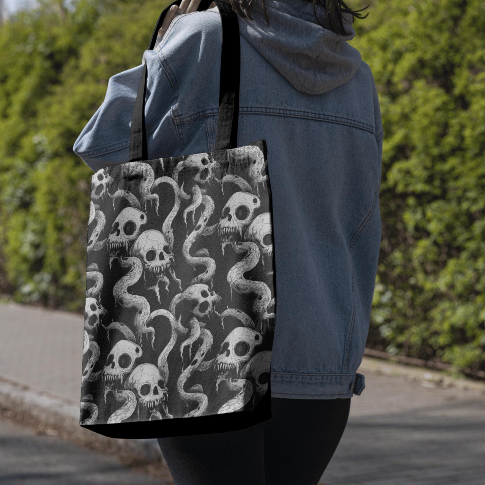 15 SEAMLESS Lovecraftian Patterns | Eldritch Elegance for Fashion and ...