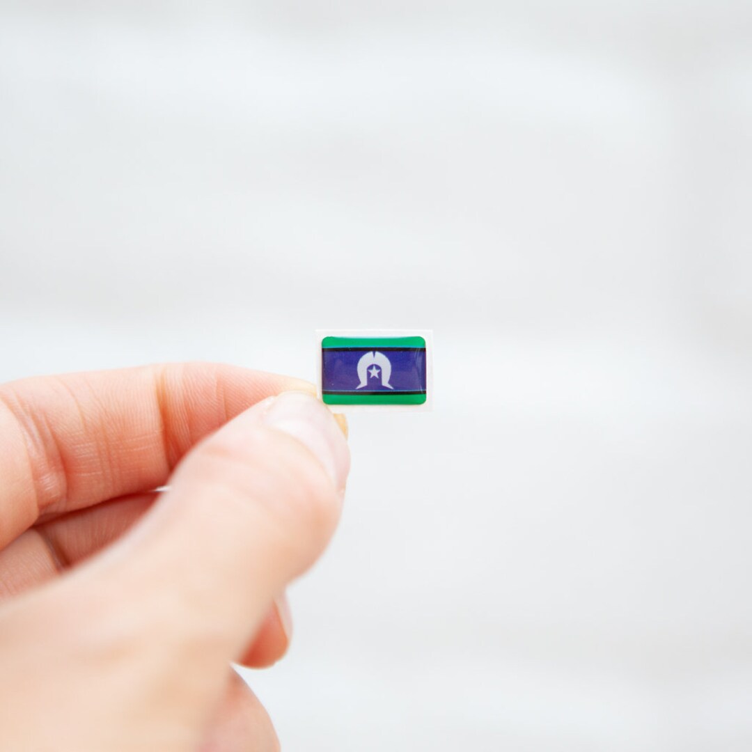 Torres Strait Island Flag Sticker for Your Name Badge Tiny 3D Dome ...