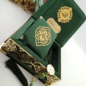 Personalized Prayer Velvet Quran Pearl Prayer Beads Islamic Gift Set ...