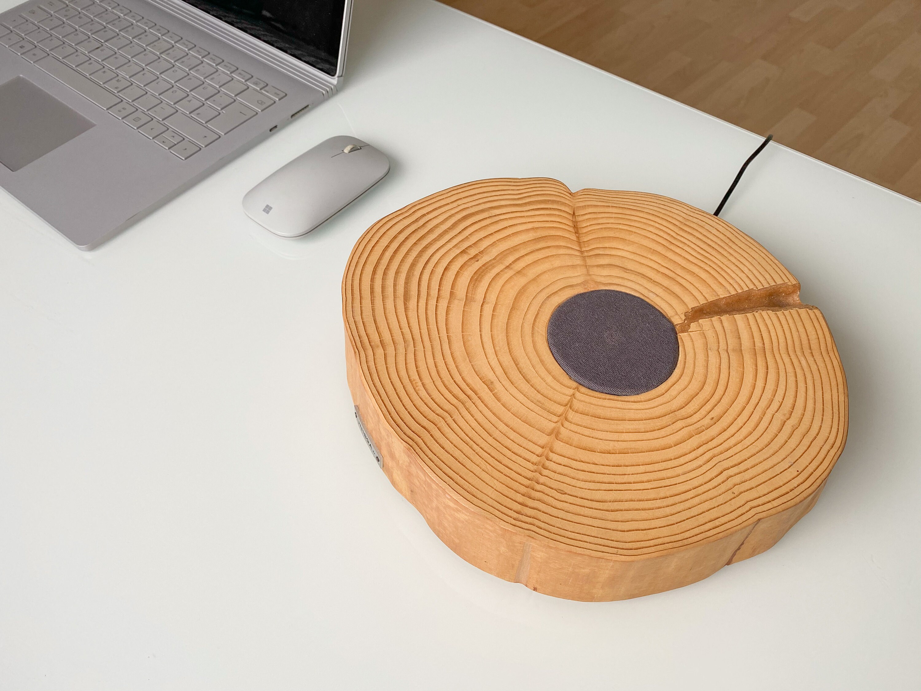 Unique and ECO Wooden Wireless Charger - UNIBOA Project Tech - Etsy