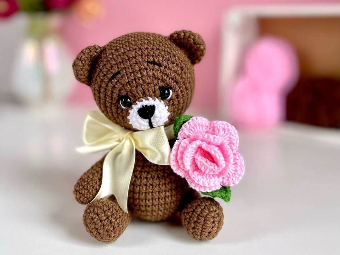 Patrón de crochet día de la madre, osito amigurumi, patrón regalo mamá ...