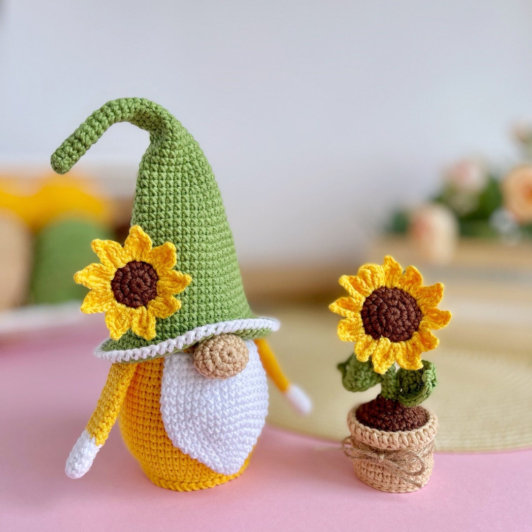 Crochet Pattern Gnome Sunflower, Mother's Day Crochet Pattern, Crochet ...