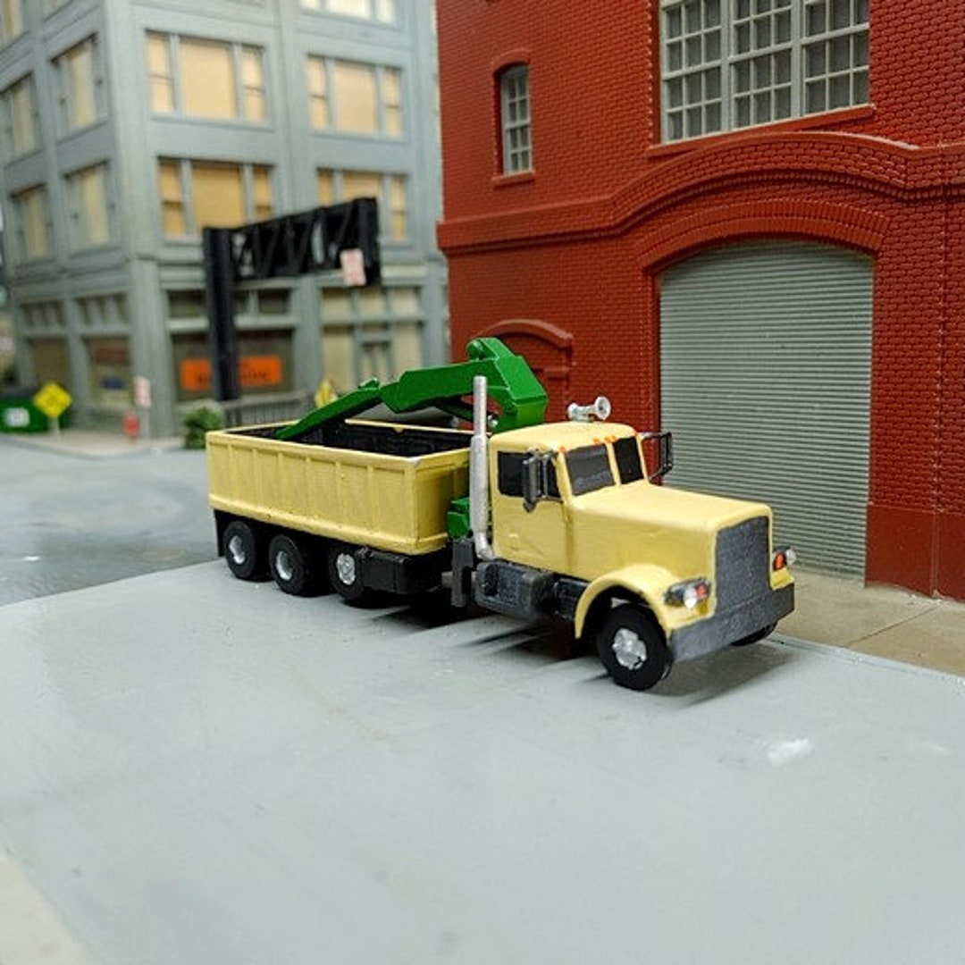 1/87 HO Scale Custom Built 1990s Peterbilt Heavy Duty Triaxle Grapple ...