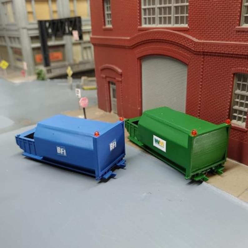 1/87 HO Scale Custom Built Set of 2 Roll off Trash Compactors - Etsy