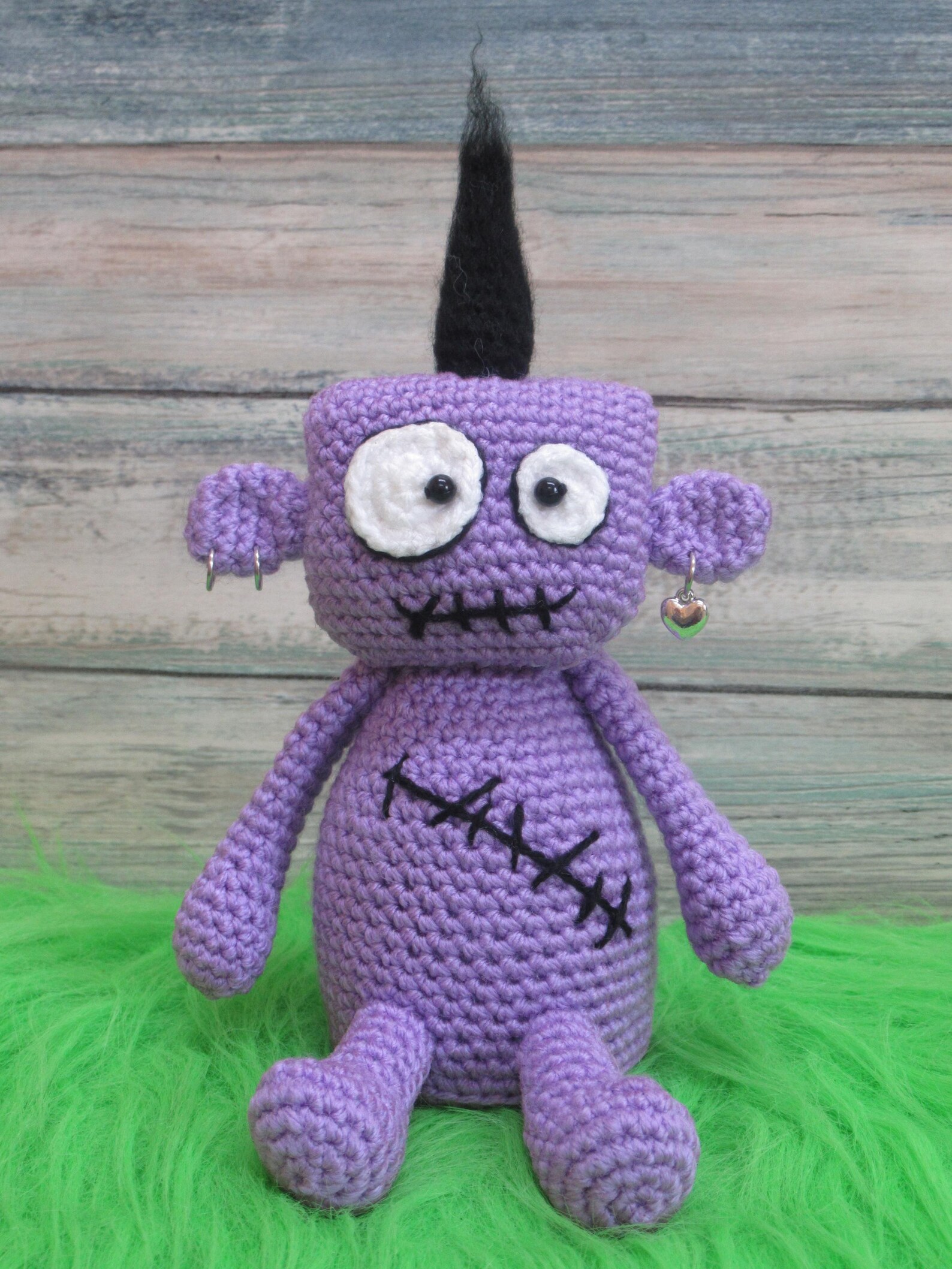 Amigurumi Monster Crochet Pattern, Cute Ornament, Perfect for Halloween ...
