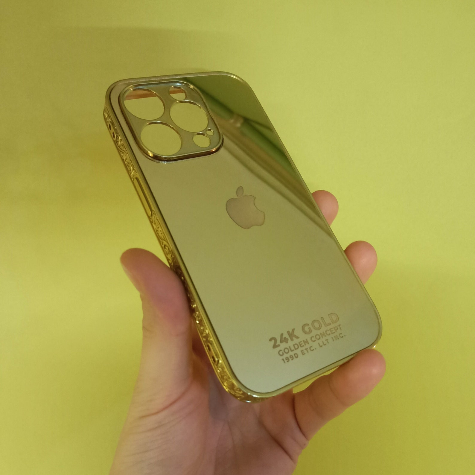 Customizable Apple Logo Gold Design iPhone Case / All iPhone Models ...