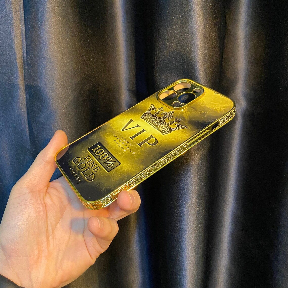 Customizable VIP Design Gold iPhone Case / All iPhone Models / Gold ...