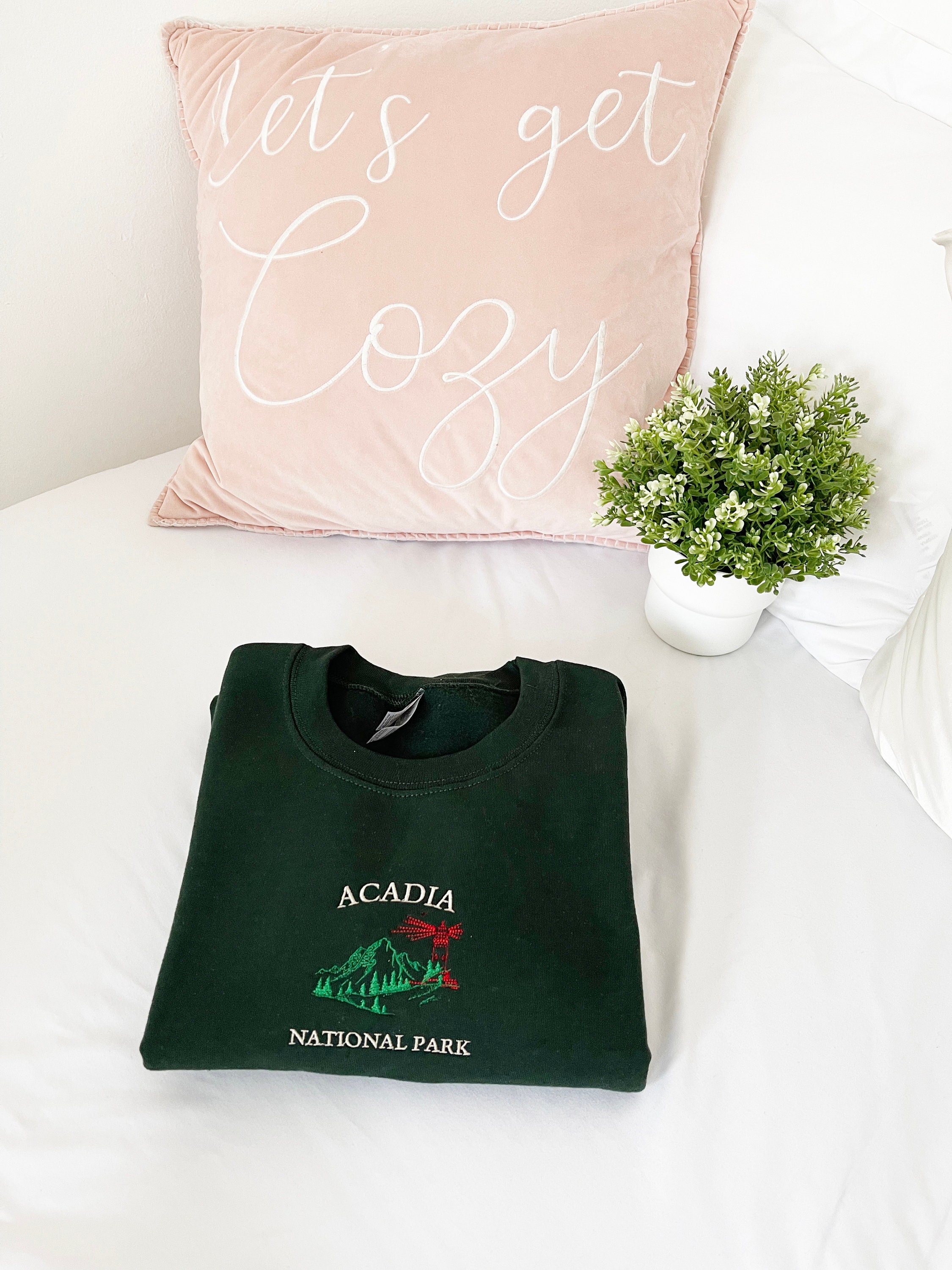Acadia National Park Embroidered Crewneck, Winter Sweatshirt, Trendy ...