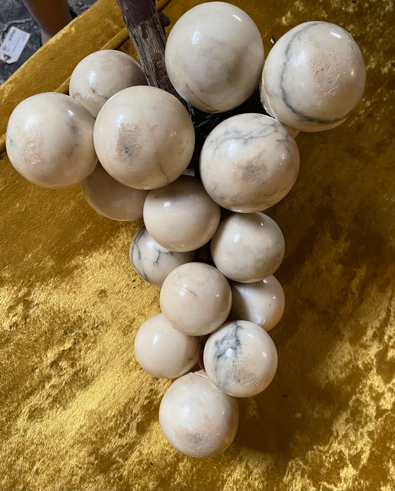 Vintage 1960s Italian Large Cluster of Ivory Marble Grapes and Grape ...