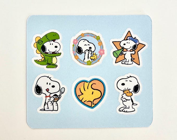 Reading Snoopy - Etsy