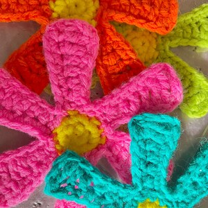 Flower Power Wind Spinner Crochet Pattern PDF Download - Etsy