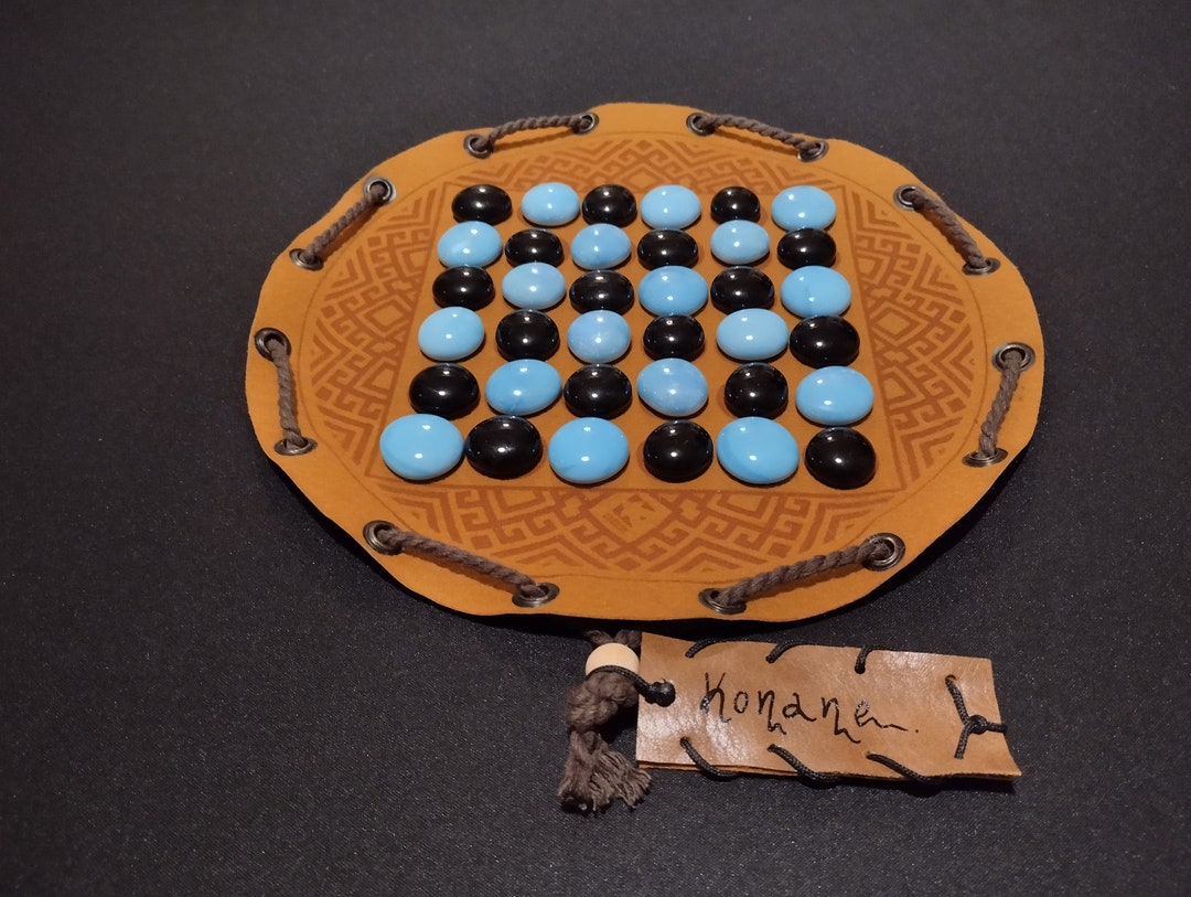Konane Hawaiian Ancient Historic Board Game in Faux Leather Pouch, 22 ...