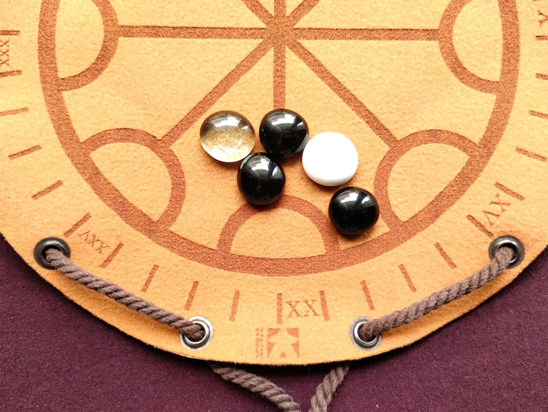 Roman Wheel Bear Hunt Ancient Strategy Board Game in Faux Leather Pouch ...