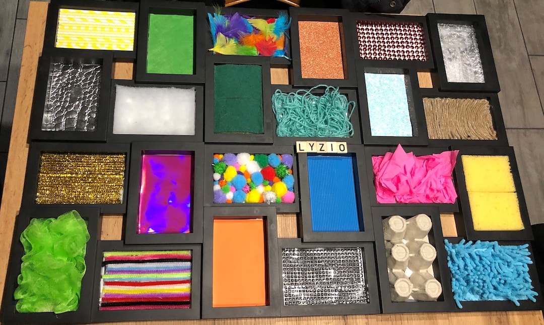 Tableau d'activité de toucher sensoriel / développement du toucher de l ...