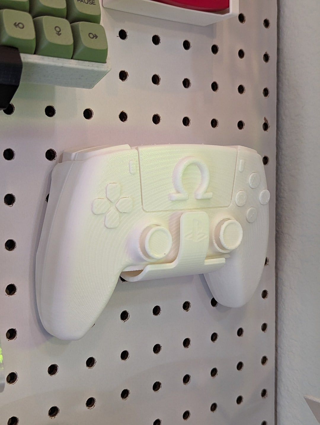 PS5 Controller Display - Pegboard - Etsy