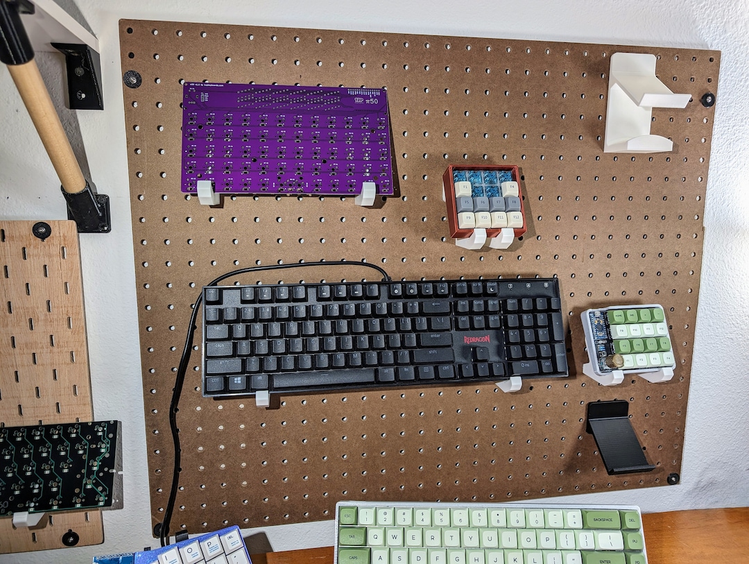 Keyboard Display - Pegboard (pair) - Etsy