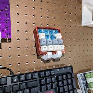 Keyboard Display - Pegboard (pair) - Etsy
