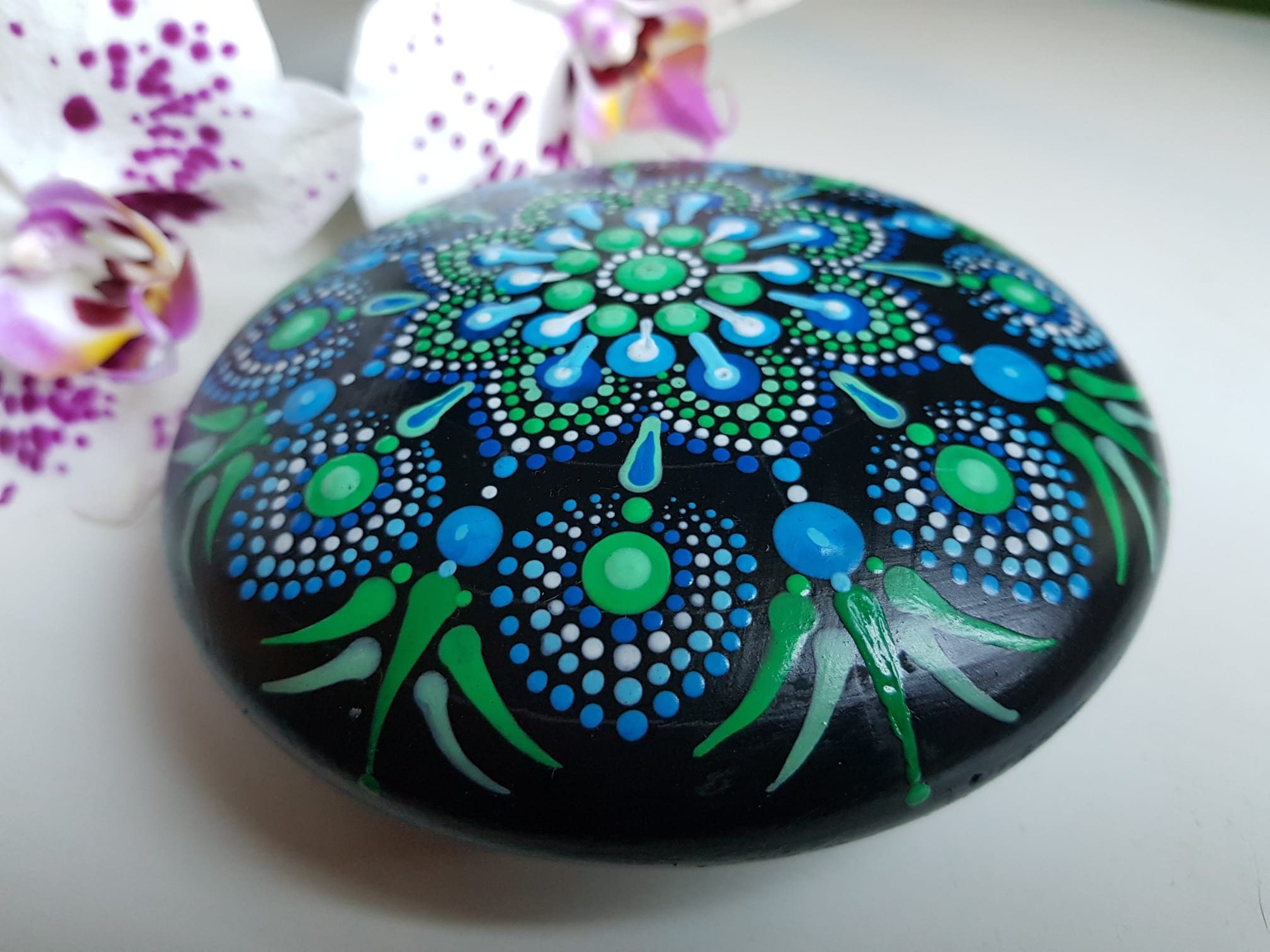 Mandala Dot Art, Rock Painting, Meditation Rock, Favors, Paperweight ...