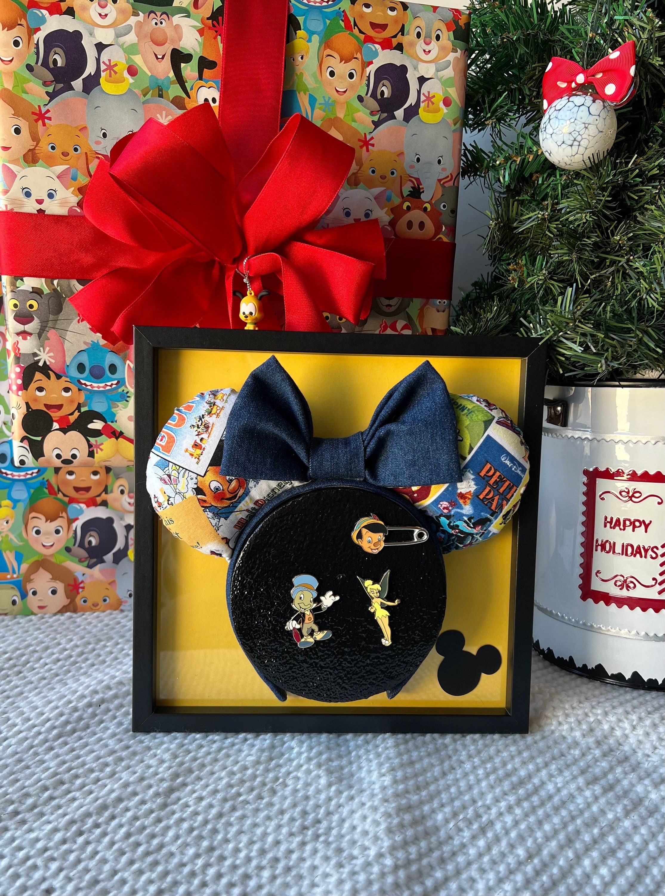 Disney Ear Headband Trading Pin Display Frame Mickey Minnie Ear ...