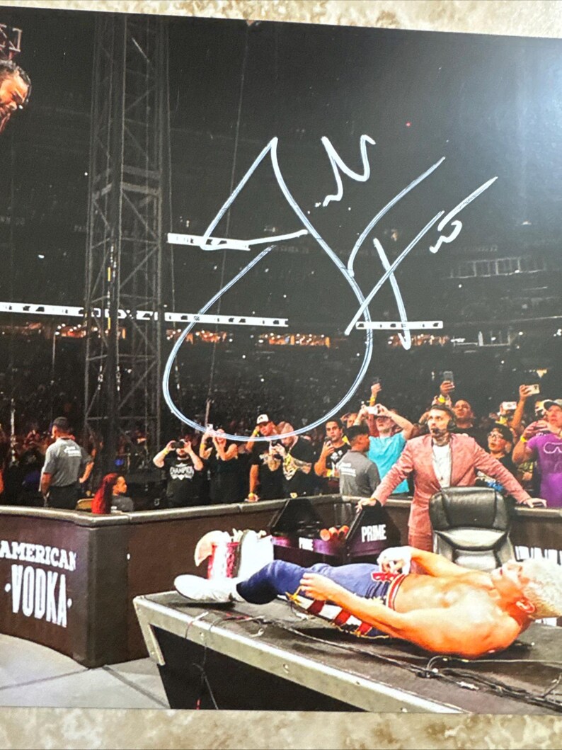 Jacob Fatu Autographed Signed 8 X 10 Color Photo Picture Beckett ...