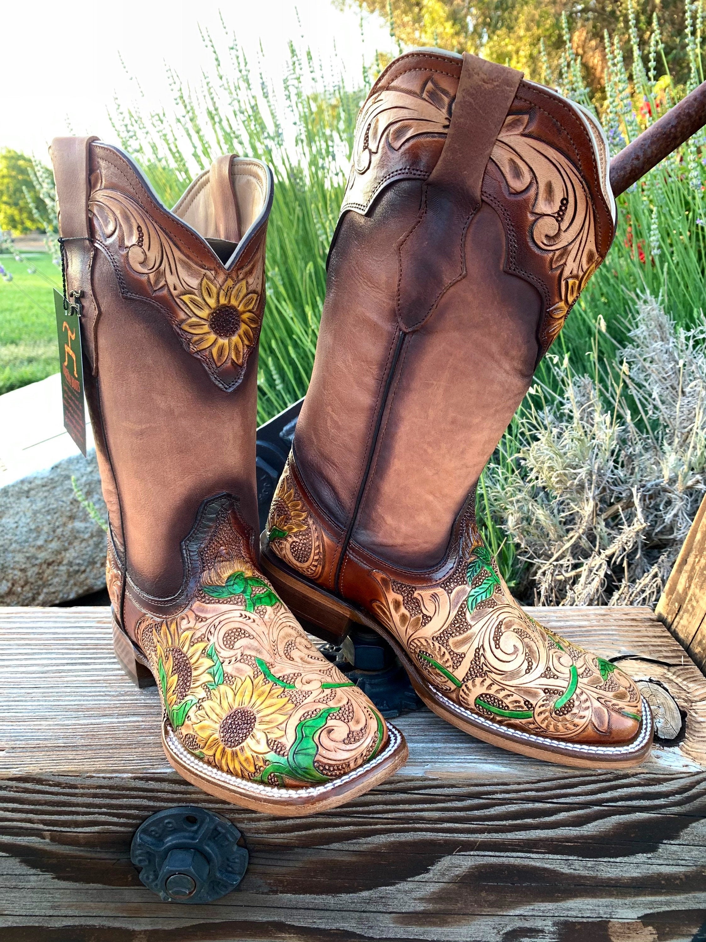 Sunflower Boots / Las Girasoles Boots - Etsy