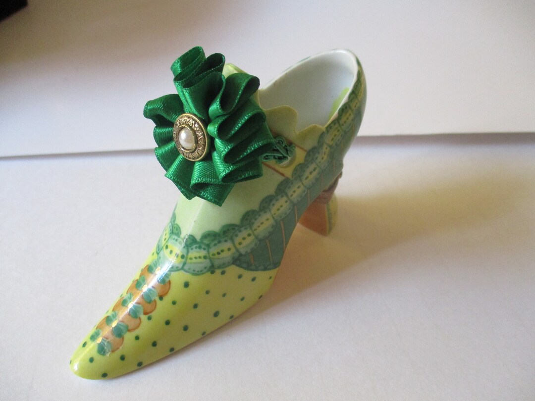 Limoges "shoe" Figure Trinket Box - Etsy