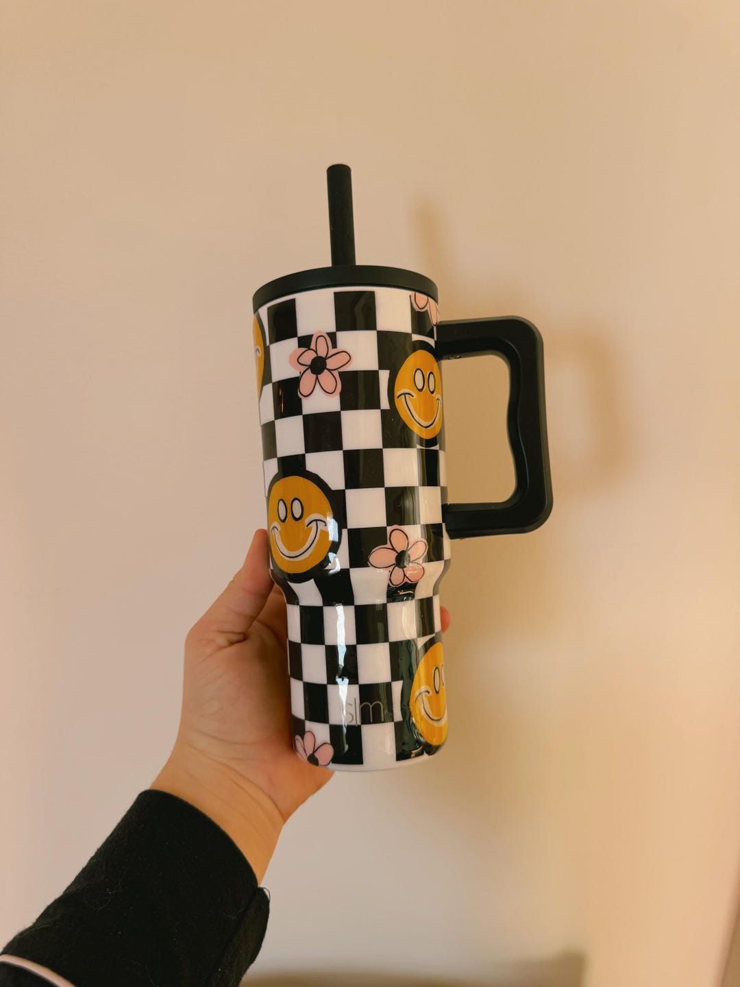 Retro Checkered Simple Modern With Smiley Faces / Retro Simple Modern ...