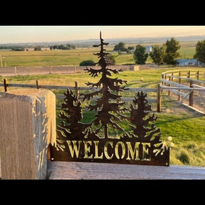 Pine Tree Welcome Sign - Etsy