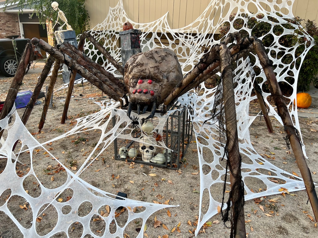 12 Foot Halloween Spider - Etsy