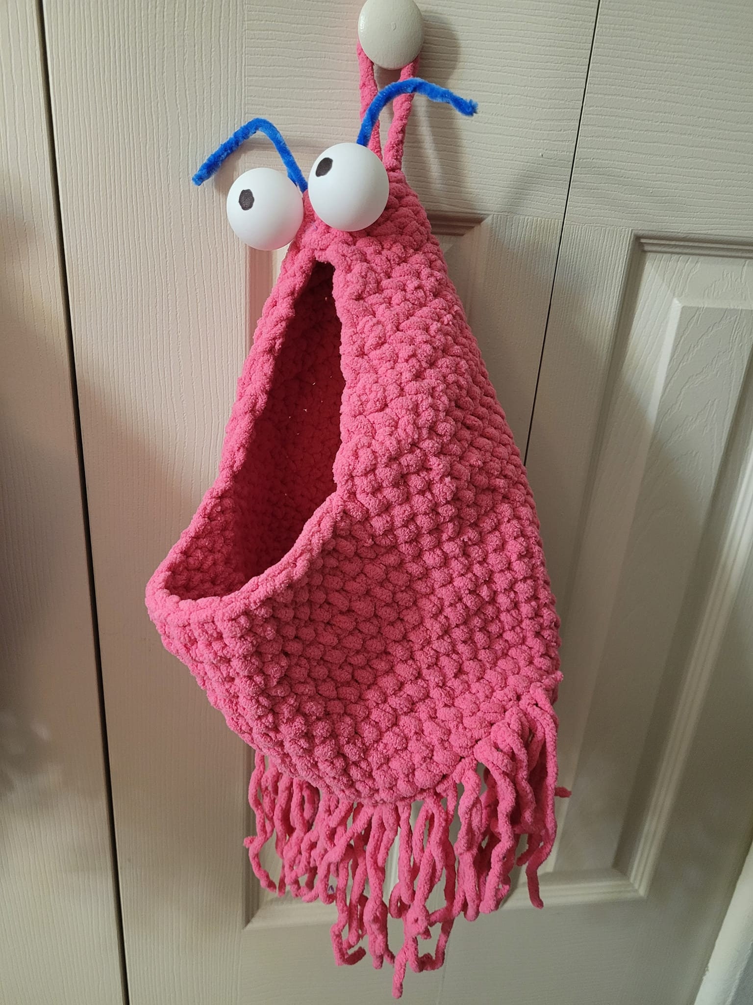 Yip Yip Alien Basket Plant Hanger - Etsy