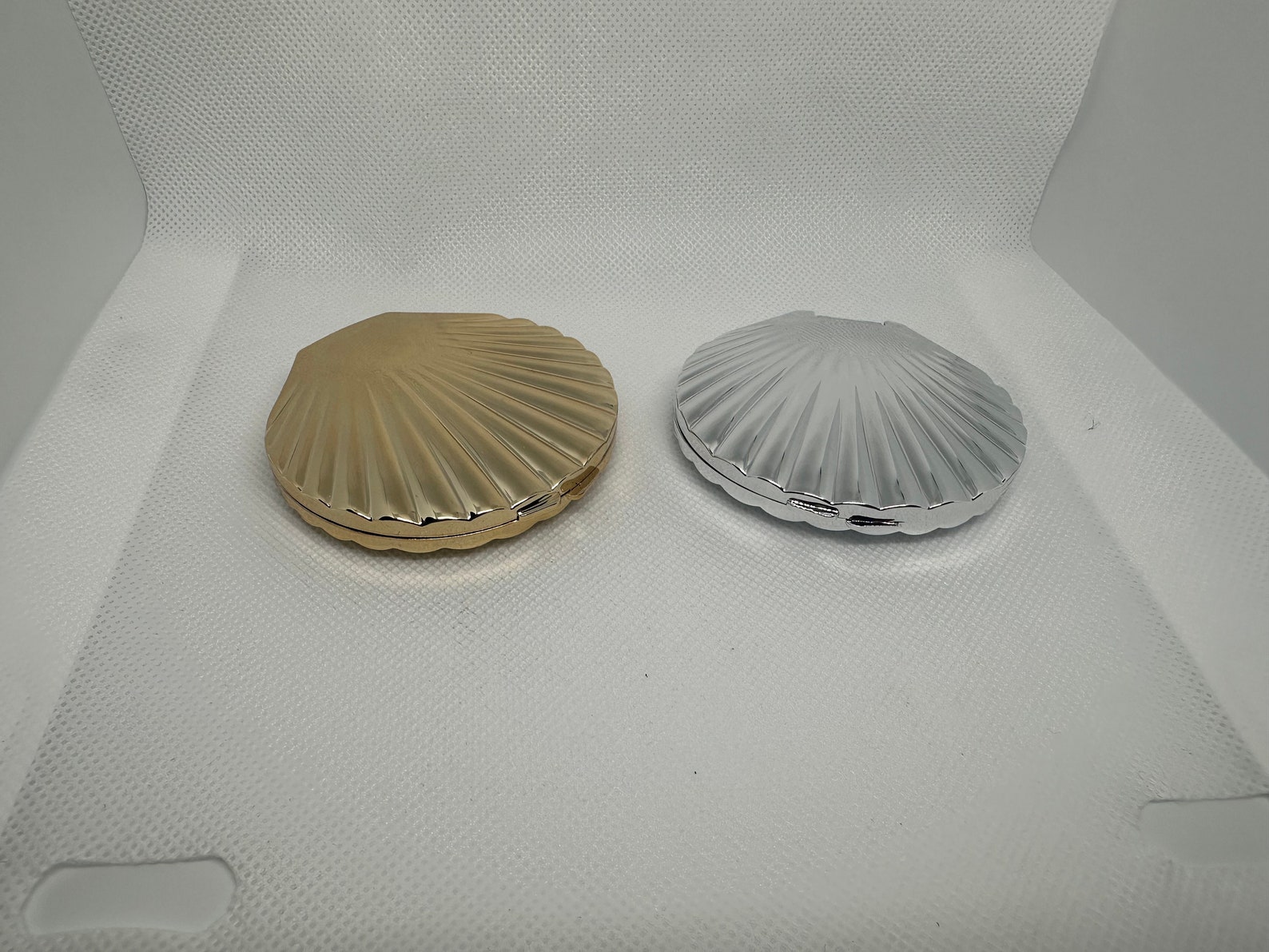 Golden or Silver Sea Shell Compact Mirror, One Side Magnified - Etsy