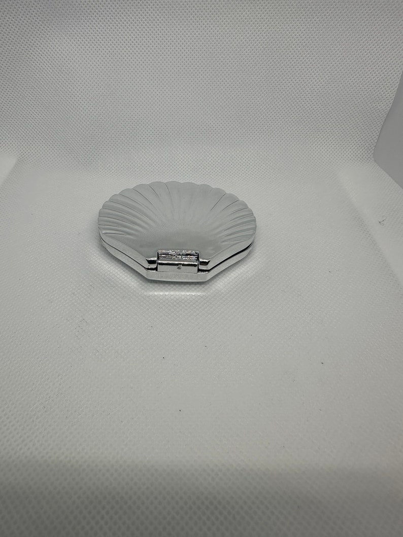 Golden or Silver Sea Shell Compact Mirror, One Side Magnified - Etsy