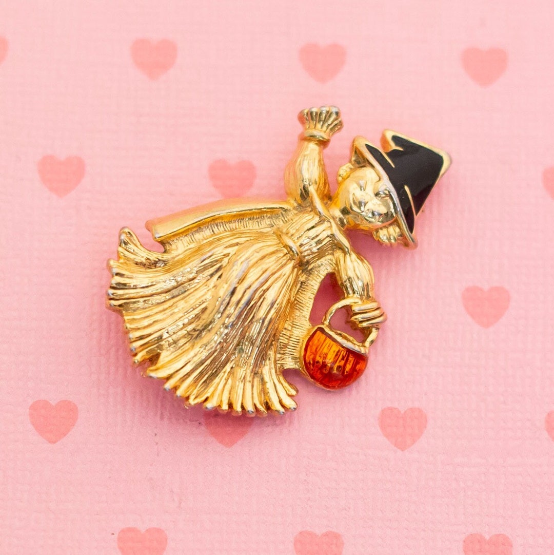 Vintage Halloween Witch Costume Brooch by Avon - X8 - Etsy