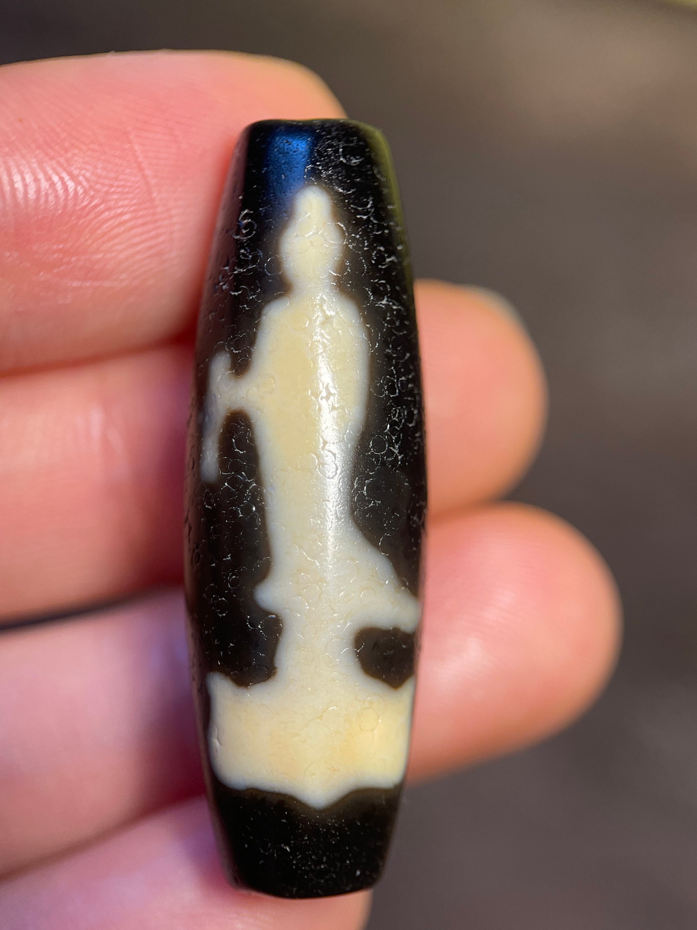 Dzi Bead Guanyin Amulet Pendant ,dragon Scale Pattern Tibetan Dzi Size ...