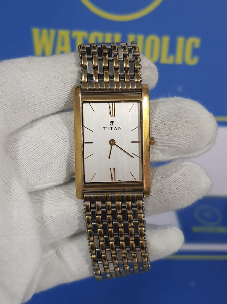 TITAN EDGE Sapphire Crystal Ref. : 1043YCA - Etsy