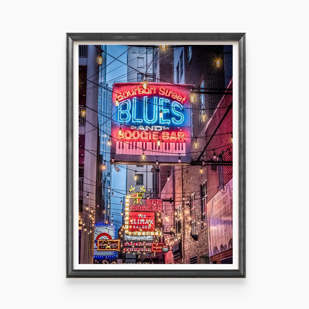 Nashville Printers Alley, Broadway, Alley, Neon Signs, Nightlife, Music ...