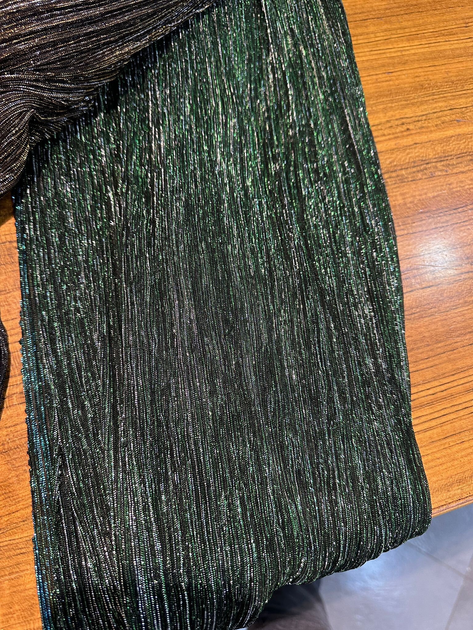 Metallic Crinkle Pleated Fabric: 2-way Stretch Moonlight Material - Etsy