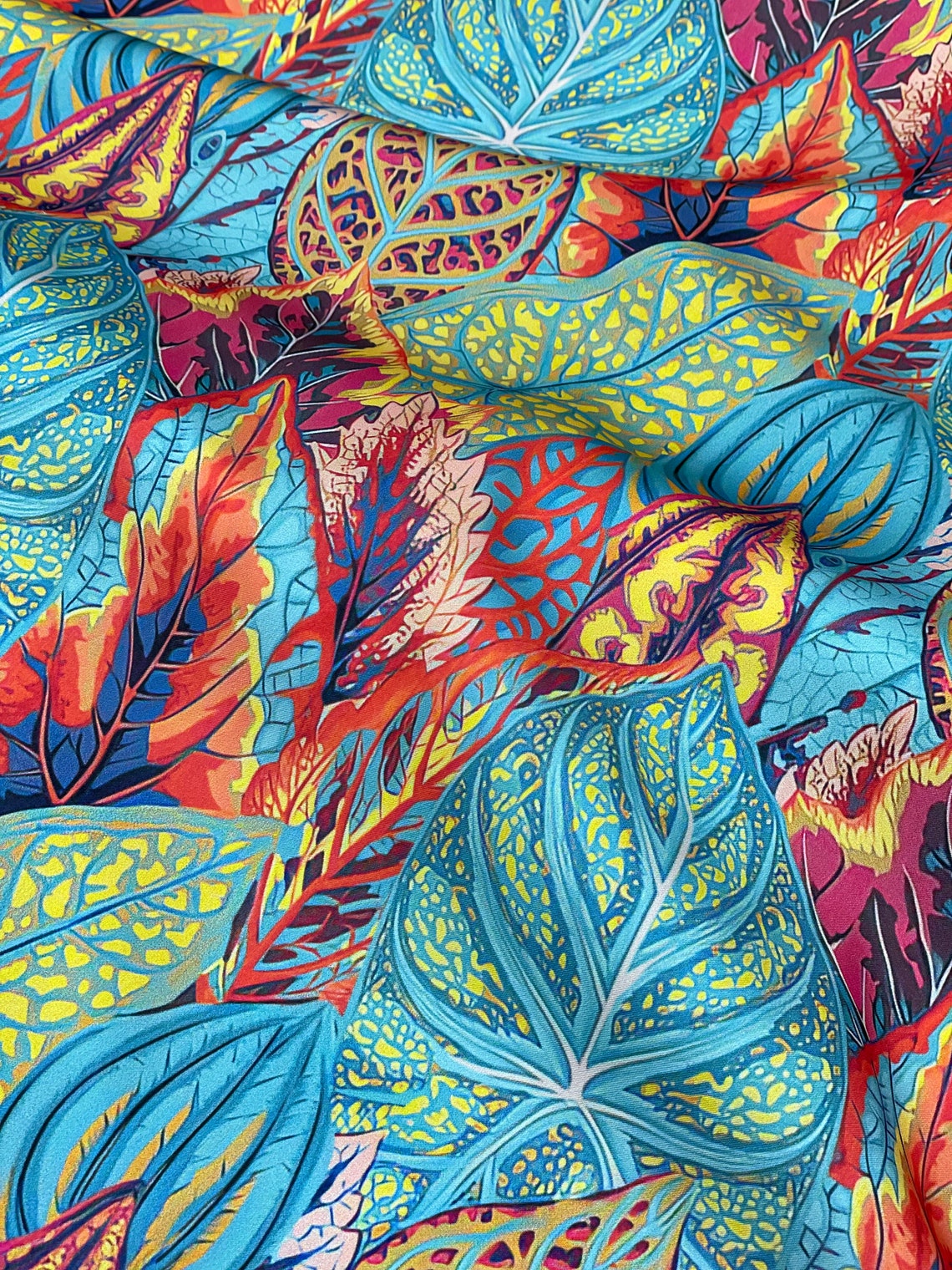 Leaf Patterned Silky Satin Fabric Dressing Drape Fabrics printed on the ...